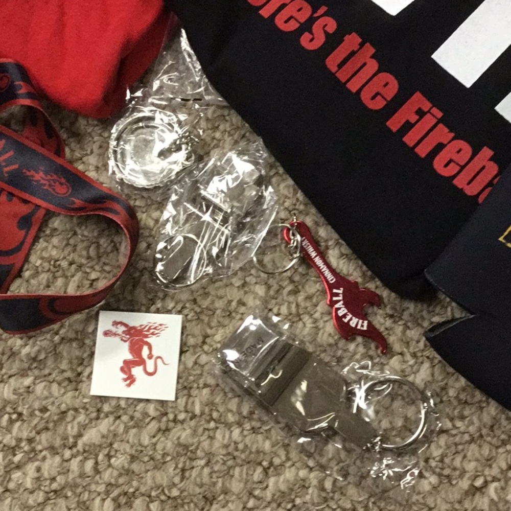 New Fireball Bucket Full With Stuff - Gem